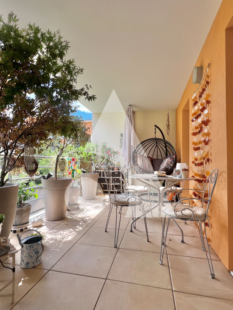 Appartement Libourne 3 chambres, terrasse, 90 m2 - LIBOURNE